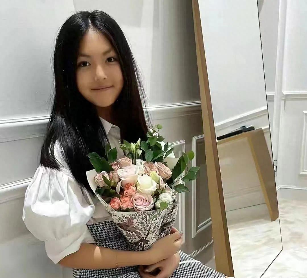 Luxurious birthday celebration: Li Xiang and Wang Yuelun celebrated ...