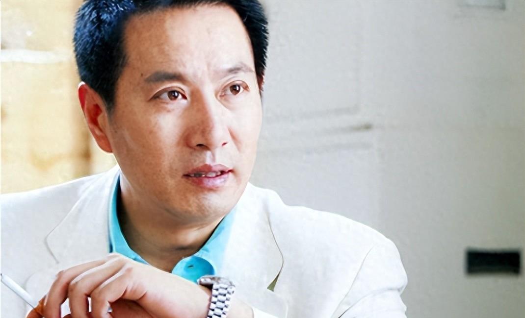 Yao Gang: He has had no wife and children all his life, and now at the ...