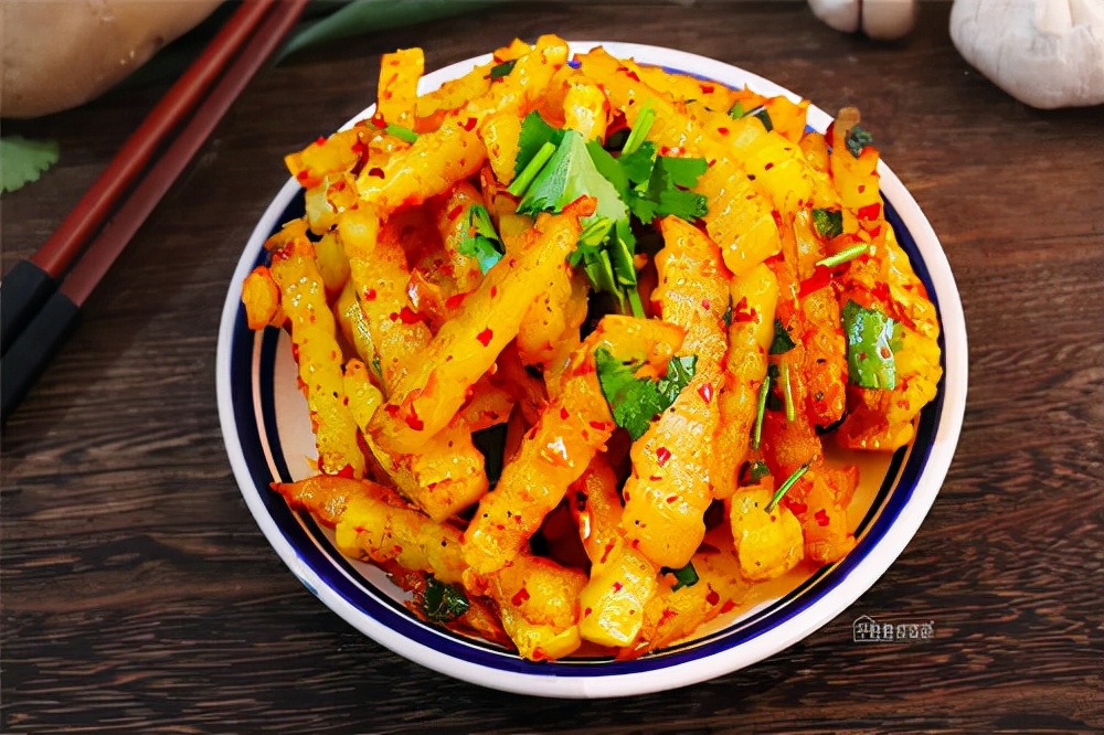 Sichuan specialty snacks, wolf teeth potatoes - iNEWS