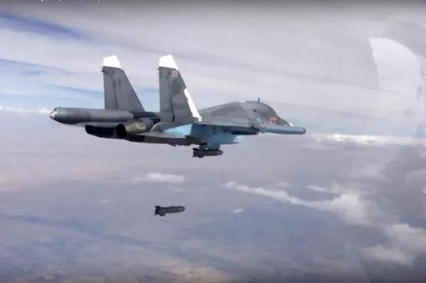 Russia upgrades the FAB-500 super bomb into a precision-guided bomb ...