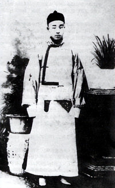 The real reason why Li Shutong shaved his hair and became Master Hongyi ...