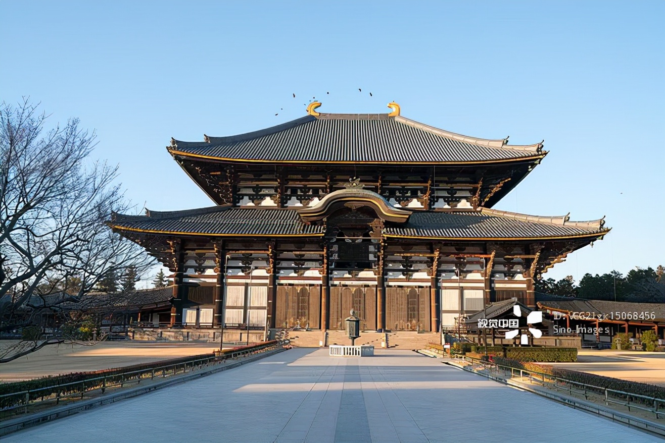 "Architectural style" imitating the ancient architectural design and ...