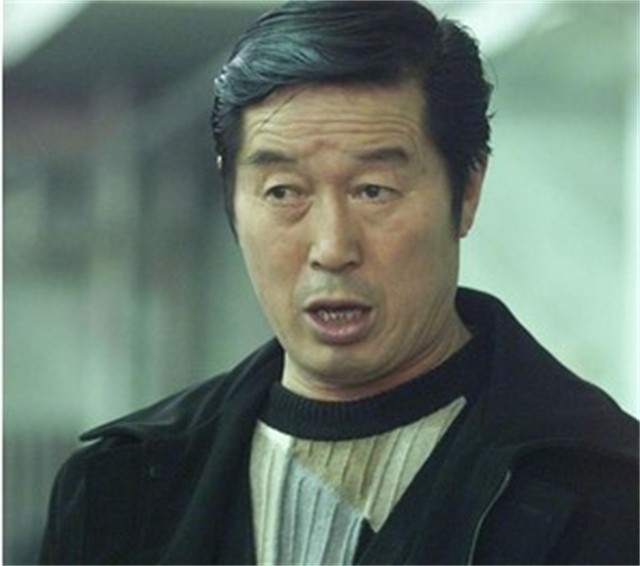 Track and field legend Ma Jiajun falls behind: the captain throws ...