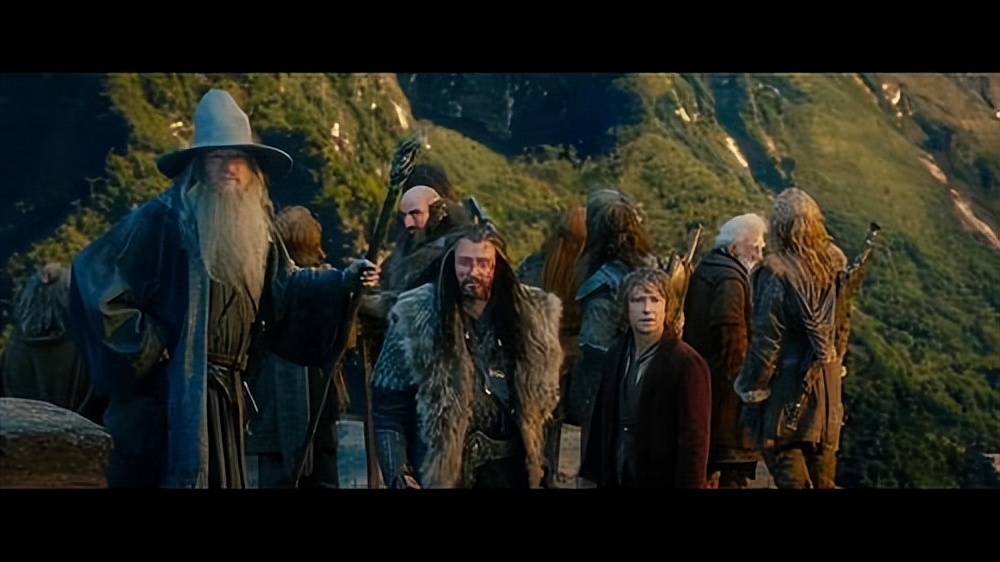 "The Hobbit" Fierce orcs, evil dragons, brave hobbits! - iMedia