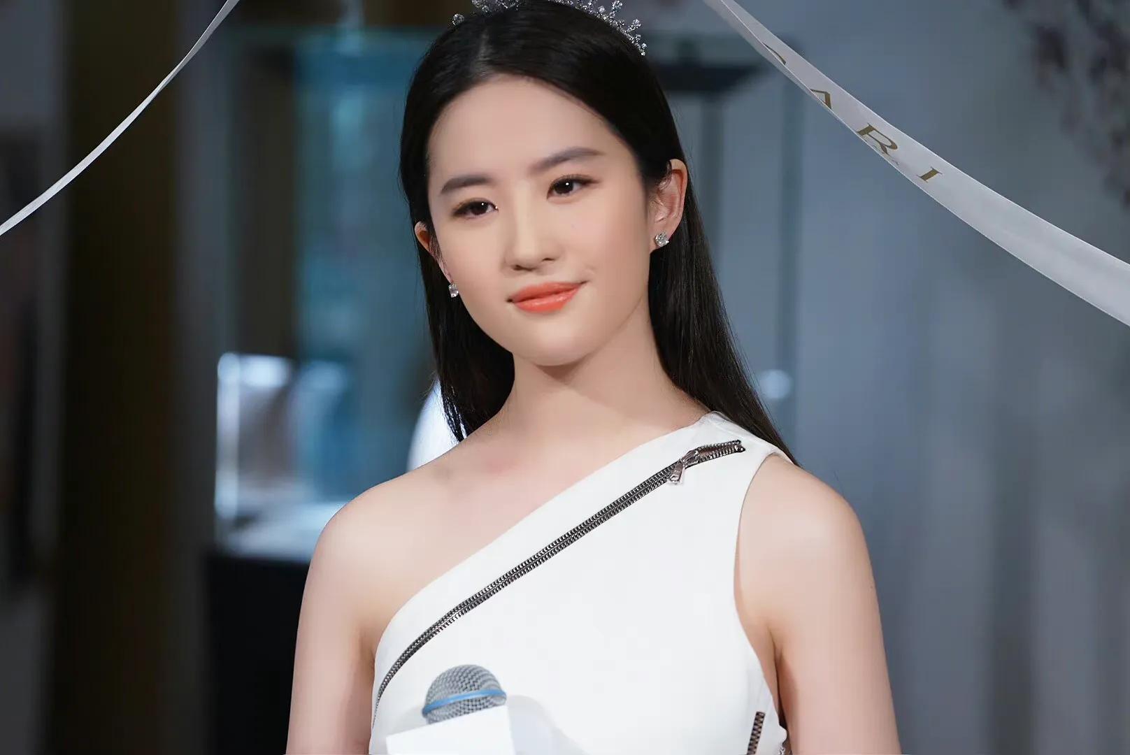 Liu Yifei | Gallery - iMedia