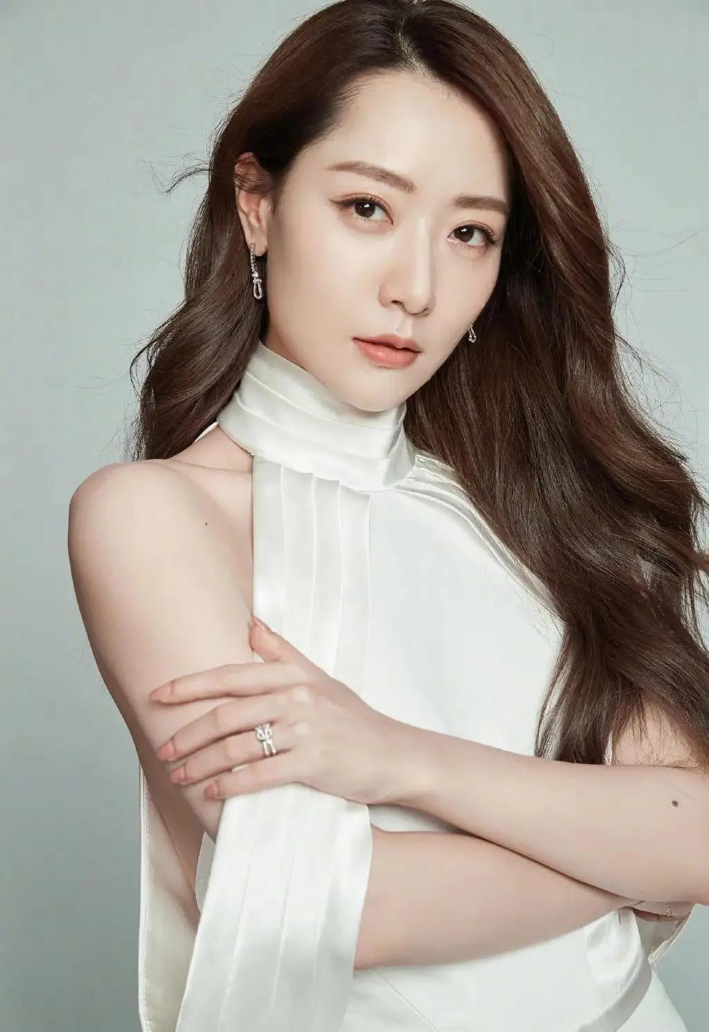 Bai Bing is so beautiful - iNEWS