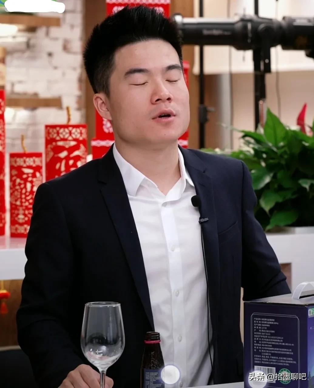 Dong Yuhui drank blueberry puree so sweet that he shed tears, was so ...