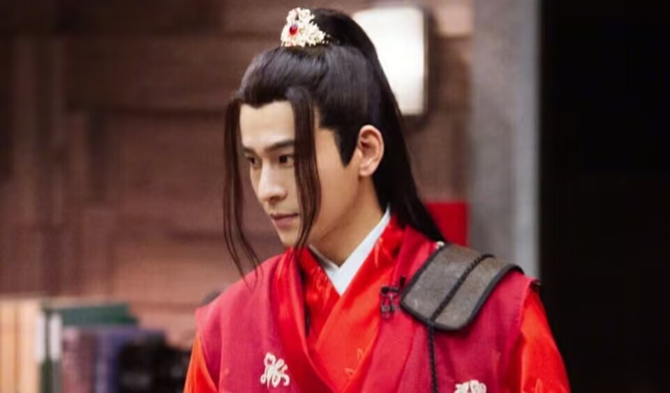 Yang Zi's first house fighting drama was launched, Tan Jianci and Qiao ...