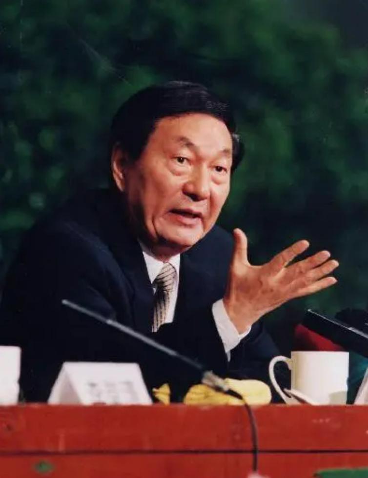 How difficult is it for Premier Zhu Rongji to be in office for five ...