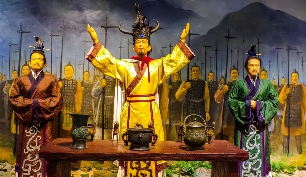 The Collision of Theocracy and Monarchy: Tracing the Origin of Shang ...