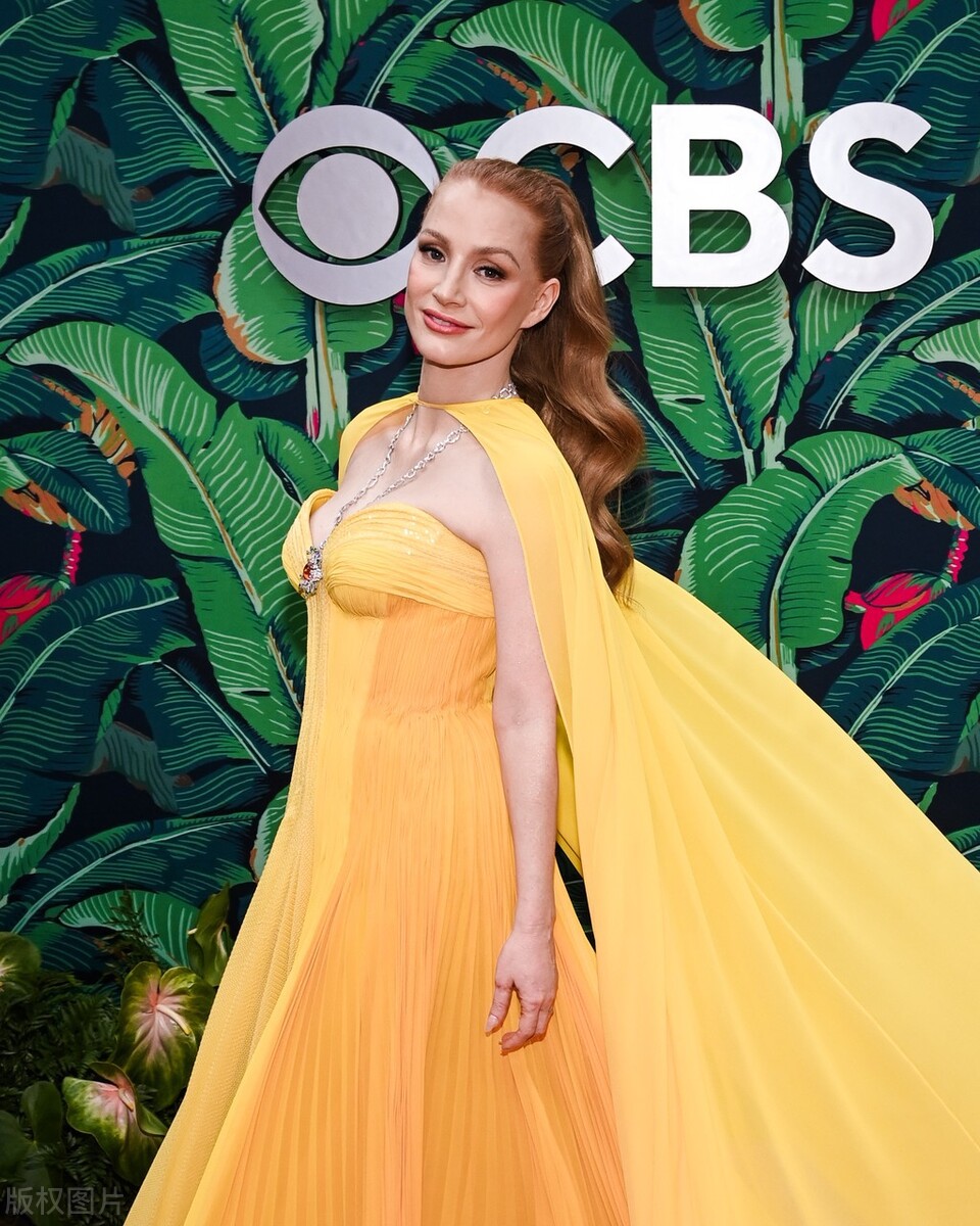"Model Sister" Jessica Chastain attends the red carpet of the 76th Tony ...