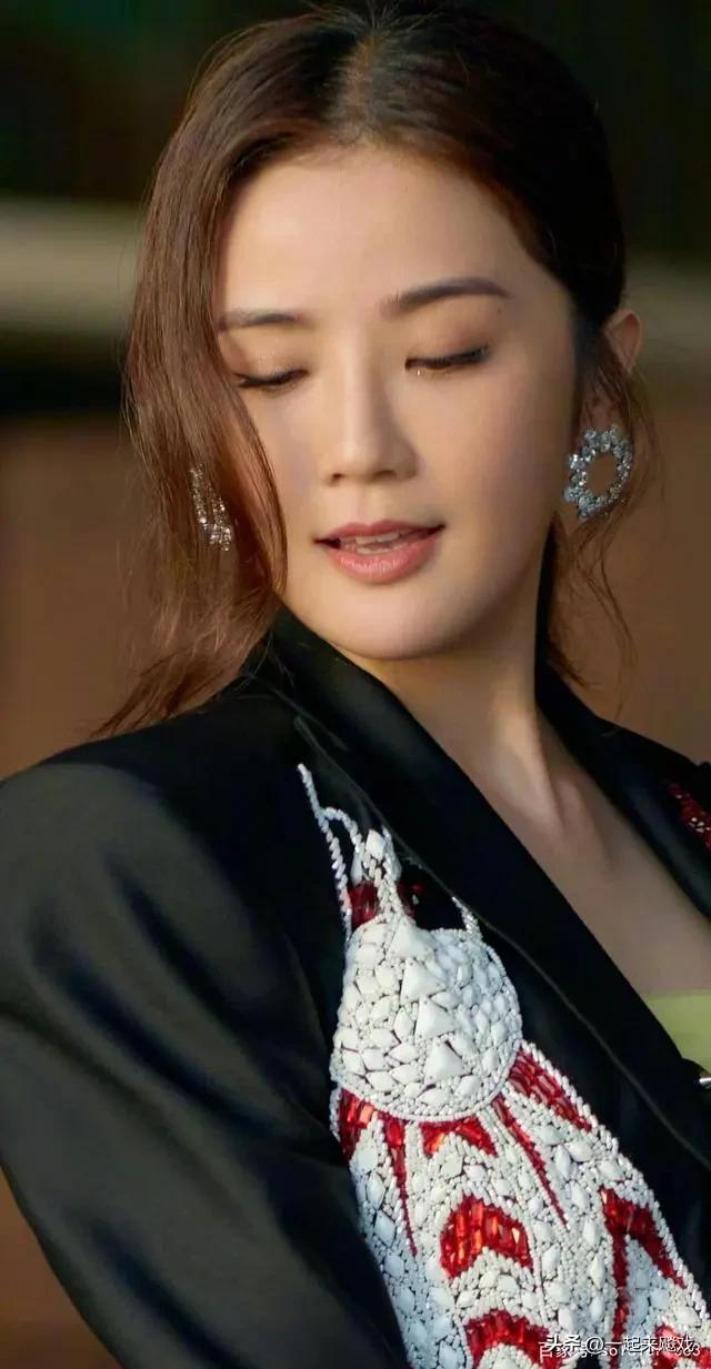 Cai Zhuoyan (Asa): infinite charm, fresh and bright - iNEWS