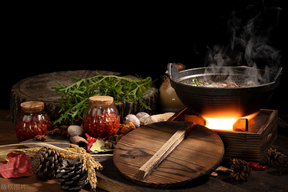 Crispy and delicious, full of aroma, the fragrance of the lips and ...