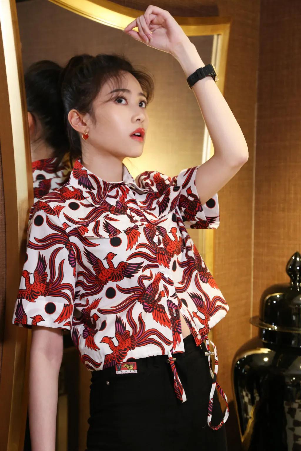 Liu Meitong's beautiful pictures appreciation - iNEWS