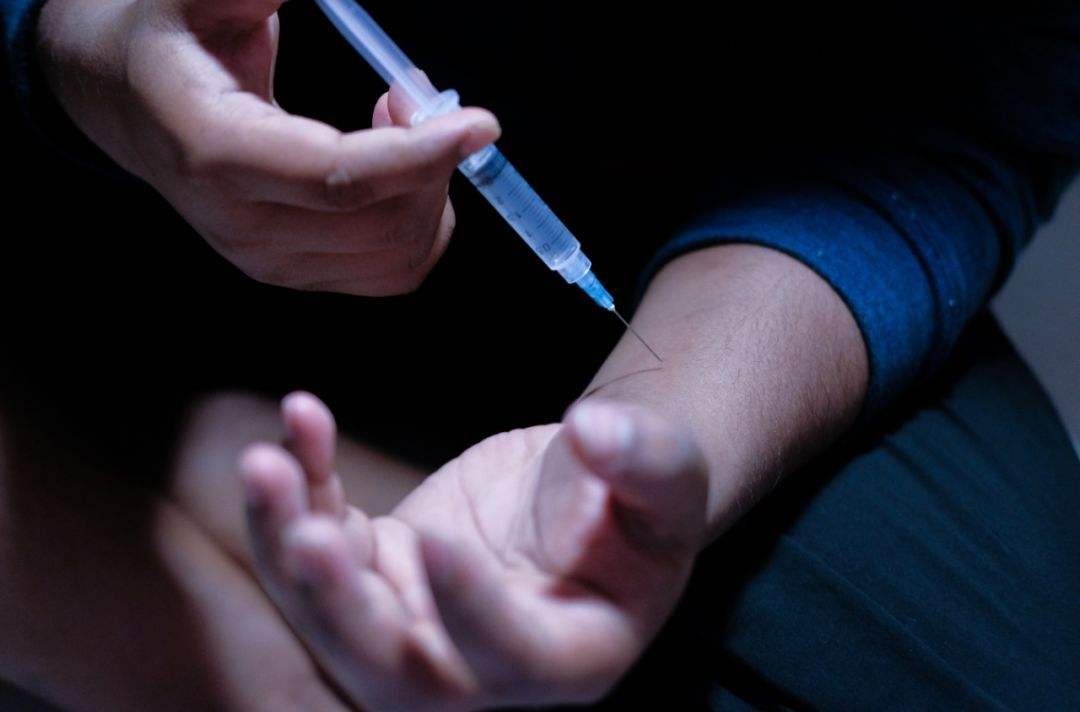 Zhuangzi: There are six evils in life, and they are all chasing after ...