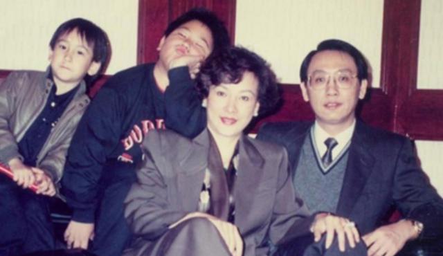 "Tomson Shaodong" Tang Jiacheng: Inheritance 1 - iNEWS