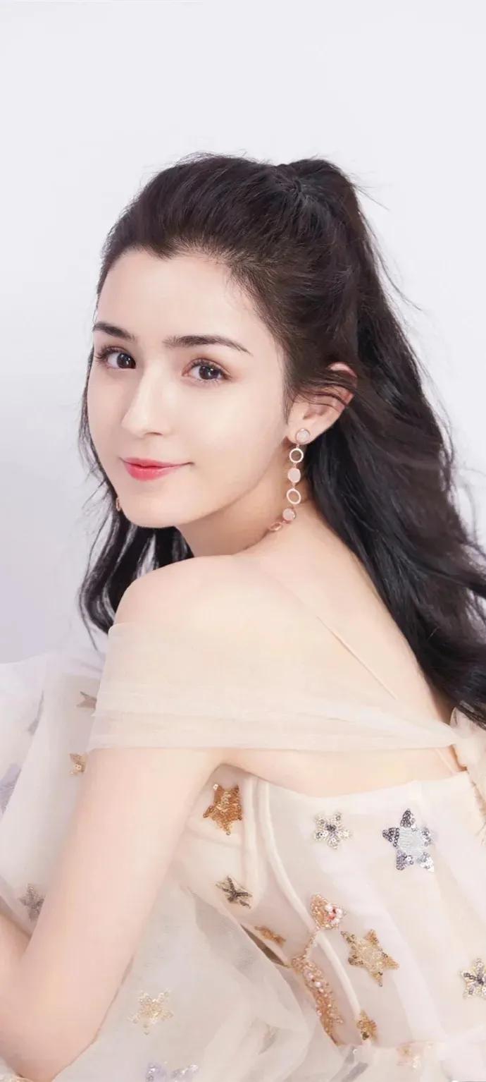 Hanikezi sexy photo - iNEWS