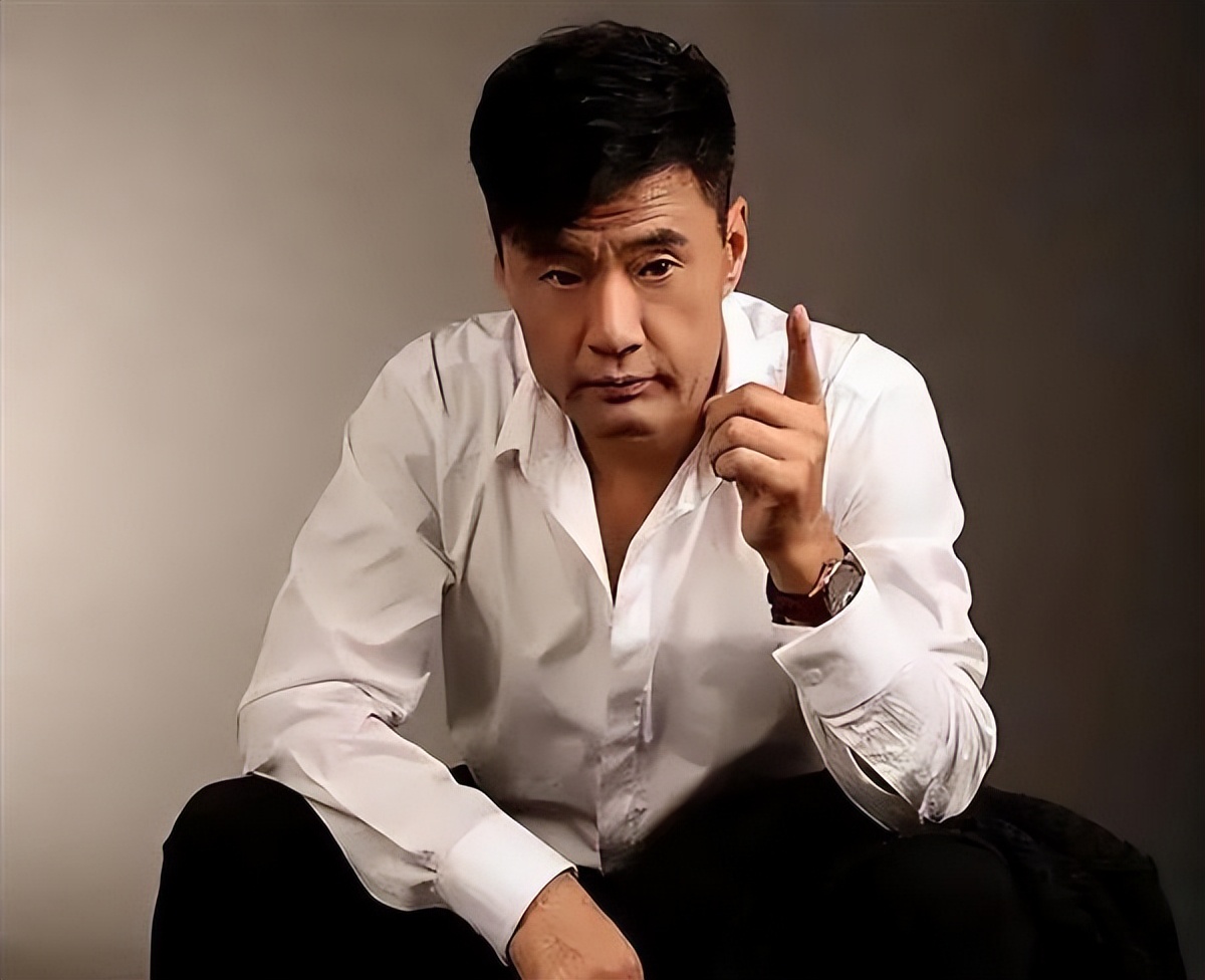 Yu Rongguang: He has kept himself clean all his life, married for 30 years and had no scandals ...