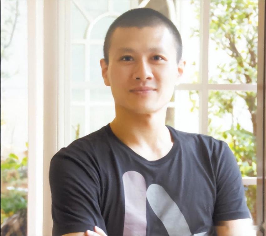 Yang Liping's partner died! Jumping from the 39th floor, only 44 years ...