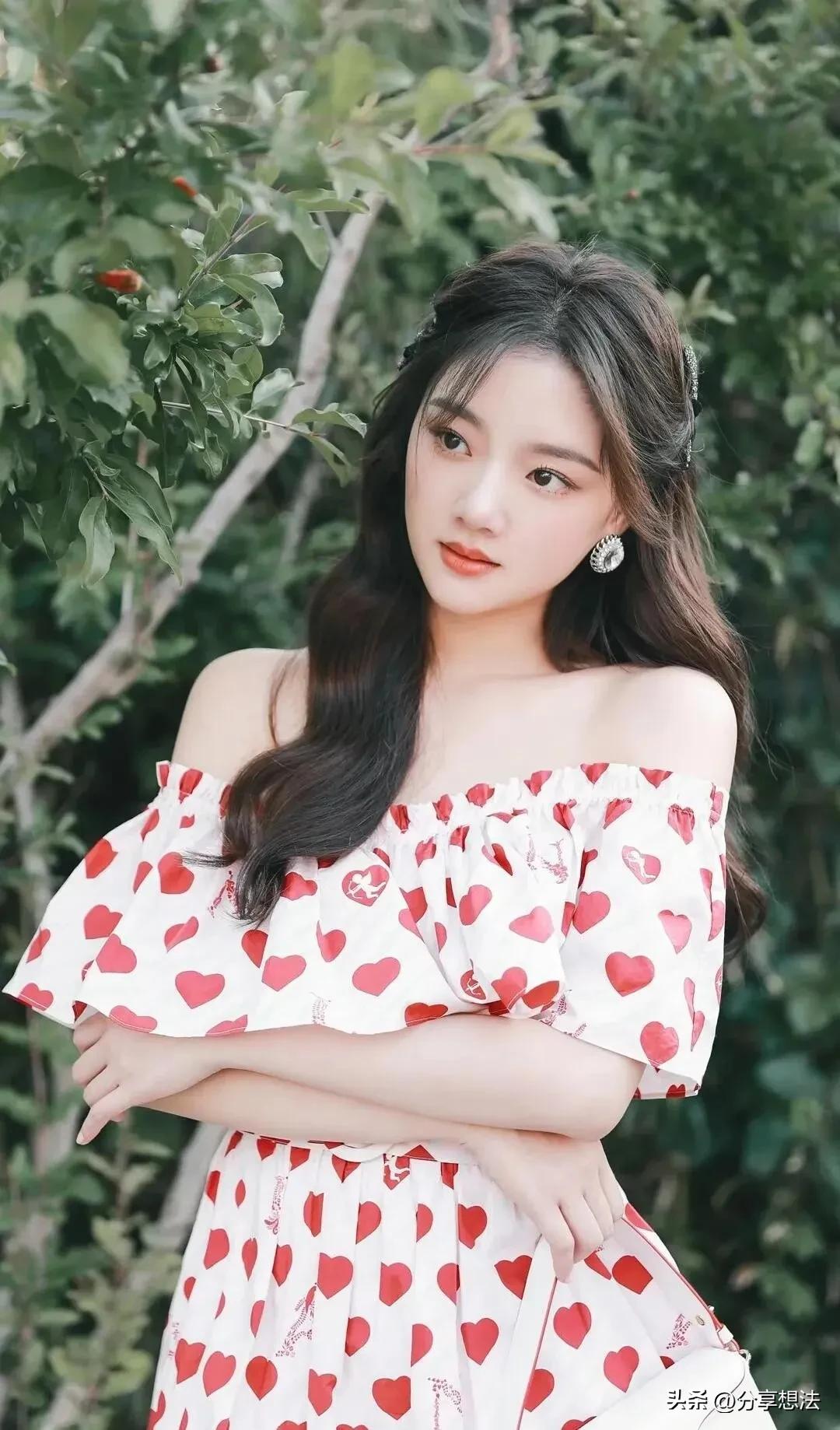 Ren Min star wallpaper (2) - iMedia