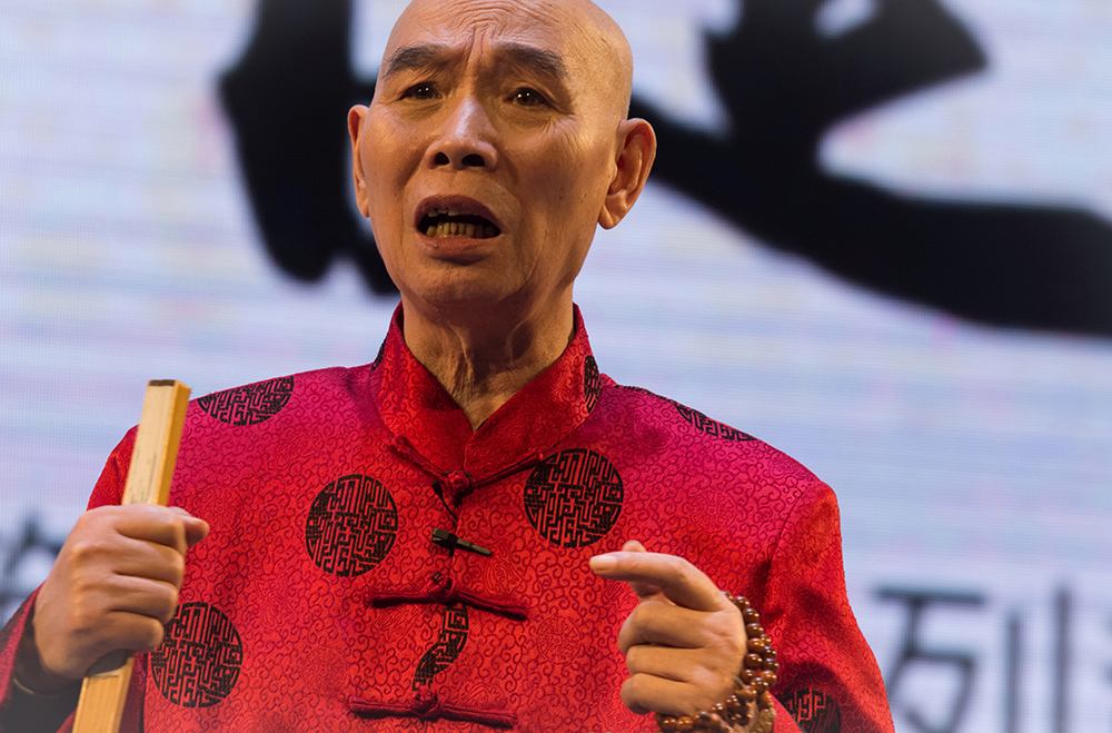 Being ridiculed in public by seniors?Refused to accept the award ...