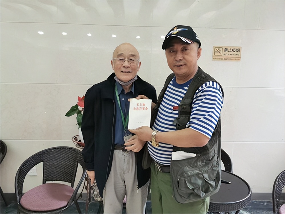 Ge Yuanren, the son of Ge Shuping, the founder of "Two Bombs and One ...