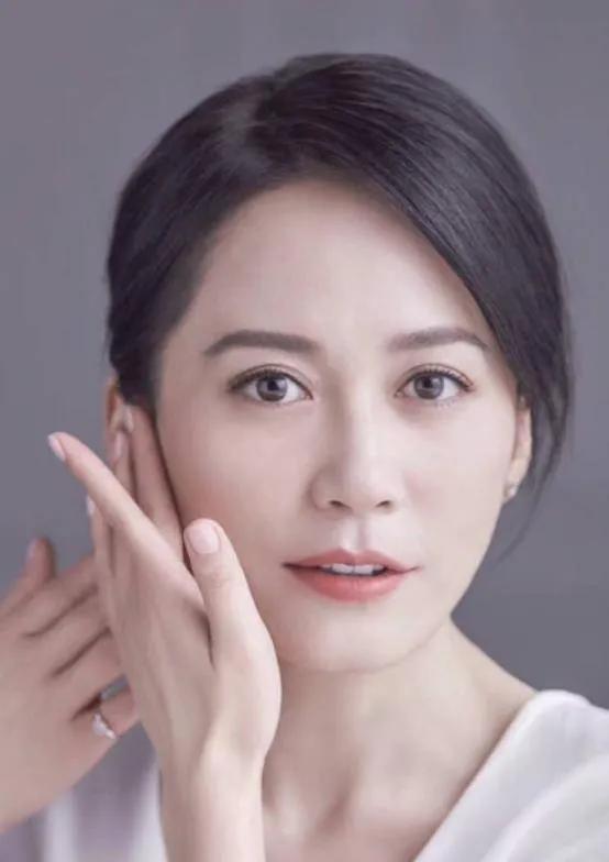 Faye Yu: The beauty has never been defeated in years, she was graceful ...