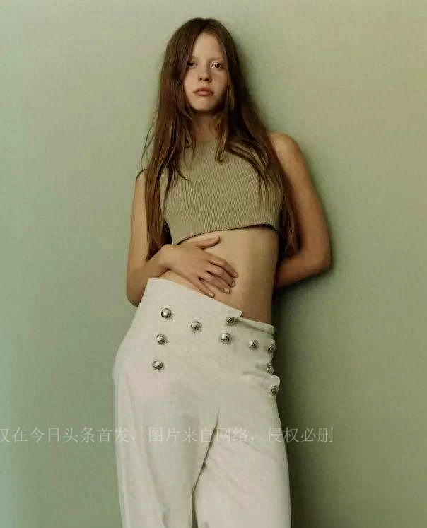 Why “Eyebrowless Girl” Mia Goth Hits the Trendy Spot - iMedia