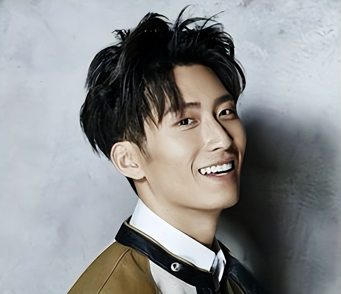 Dou Xiao, the "rich son-in-law": spends 50 million yuan to marry He ...