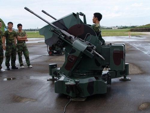 Taiwan M45 quadruple .50 anti-aircraft machine gun - iNEWS
