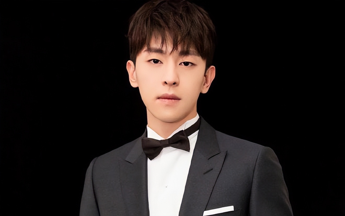 This time, the 32-year-old Deng Lun made the world look different - iNEWS