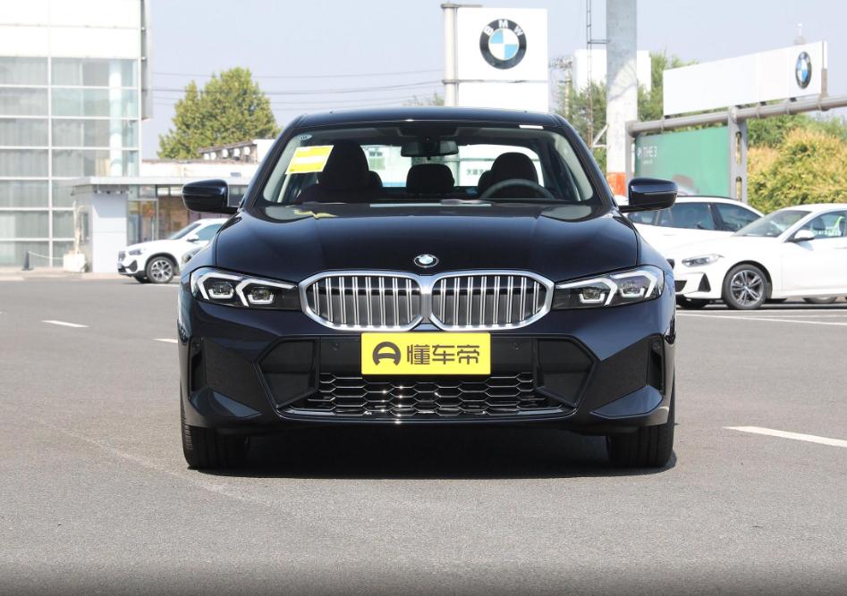 Who would buy a BMW 3 Series with a monthly income of 5,000 like me ...