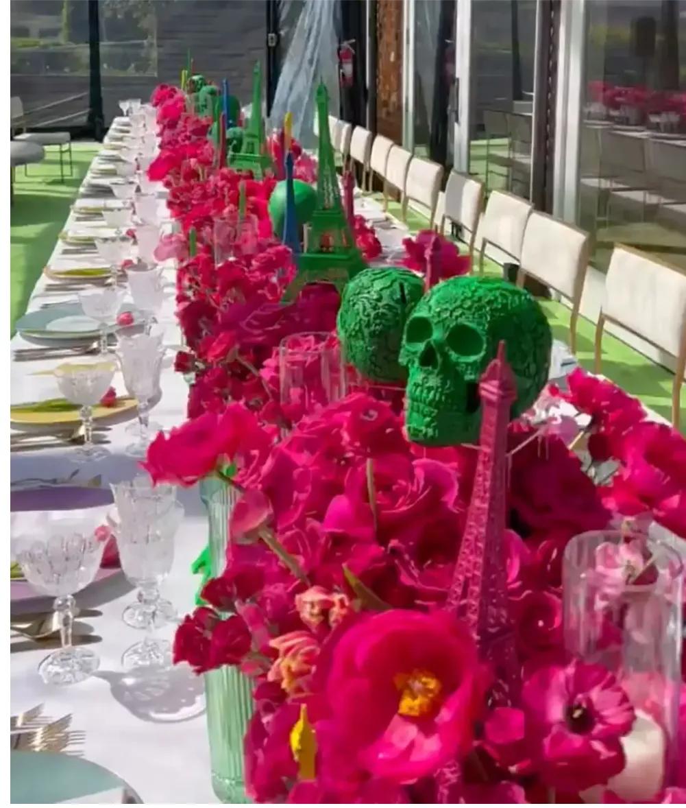 Avril Lavigne's fiancé, Mod Sun's love-hate relationship, is such a ...