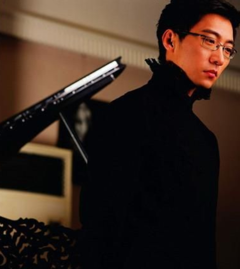 Zhao Yinyin: The second marriage brings a son to marry the ...