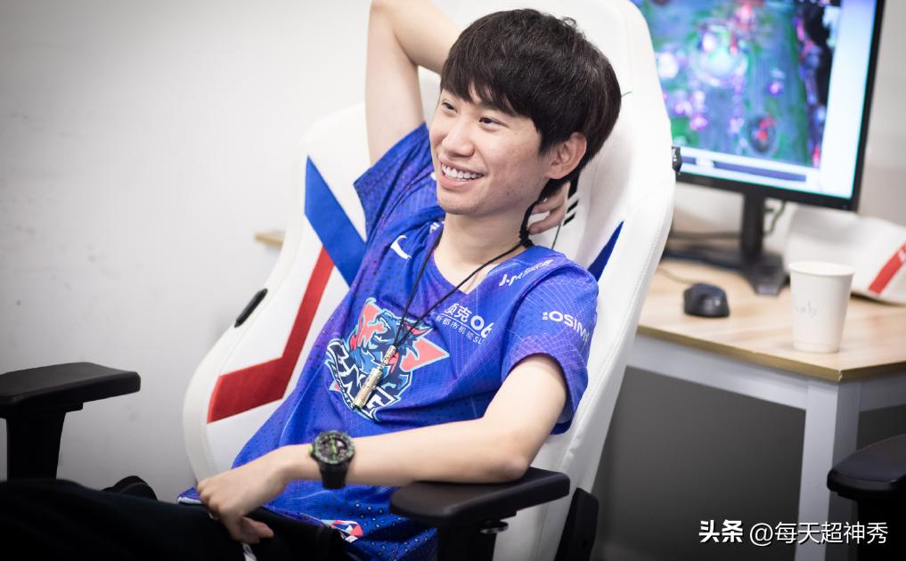 LNG Challenge V5!The LPL starting lineup is released, and the former IG wild king broke the news ...