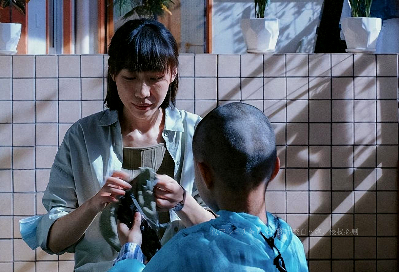 "Dear Child" caused controversy and the young actor's long hair was ...