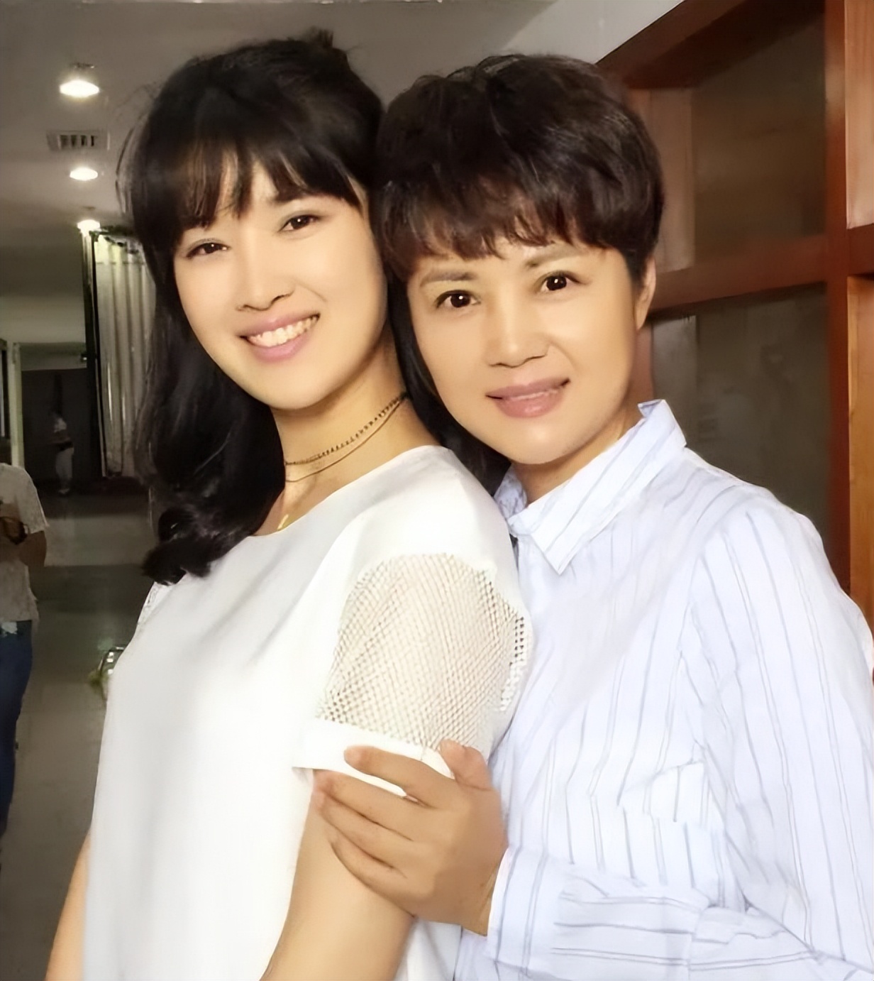 "Yan Yujin" divorced his 9-year-old wife!Daughter Xiao Mianhua is 3 ...