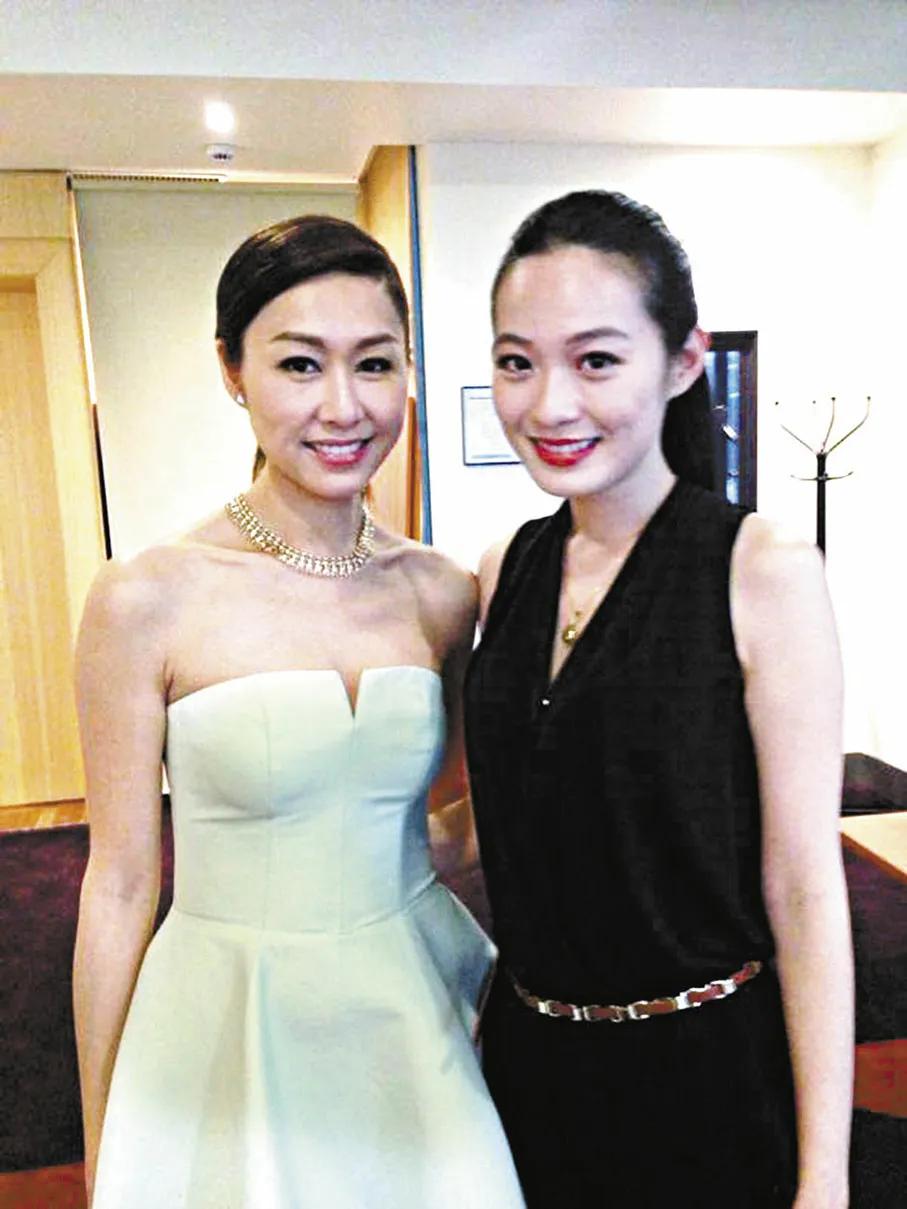 Showing amazing back muscles in fitness scenes, Wu Dingxin is fortunate ...