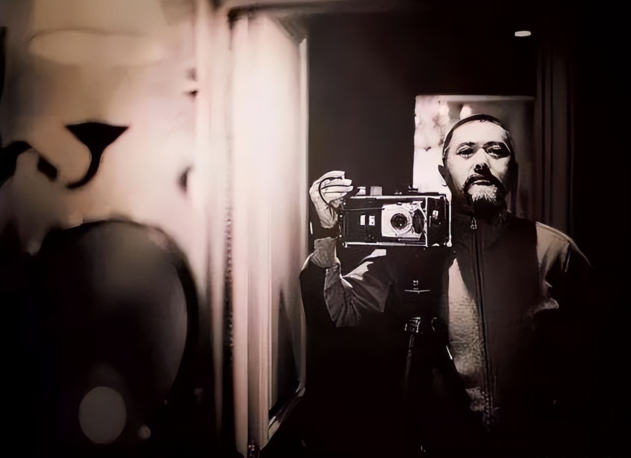 Worrying about his character, extremely hypocritical, arrogant and ...