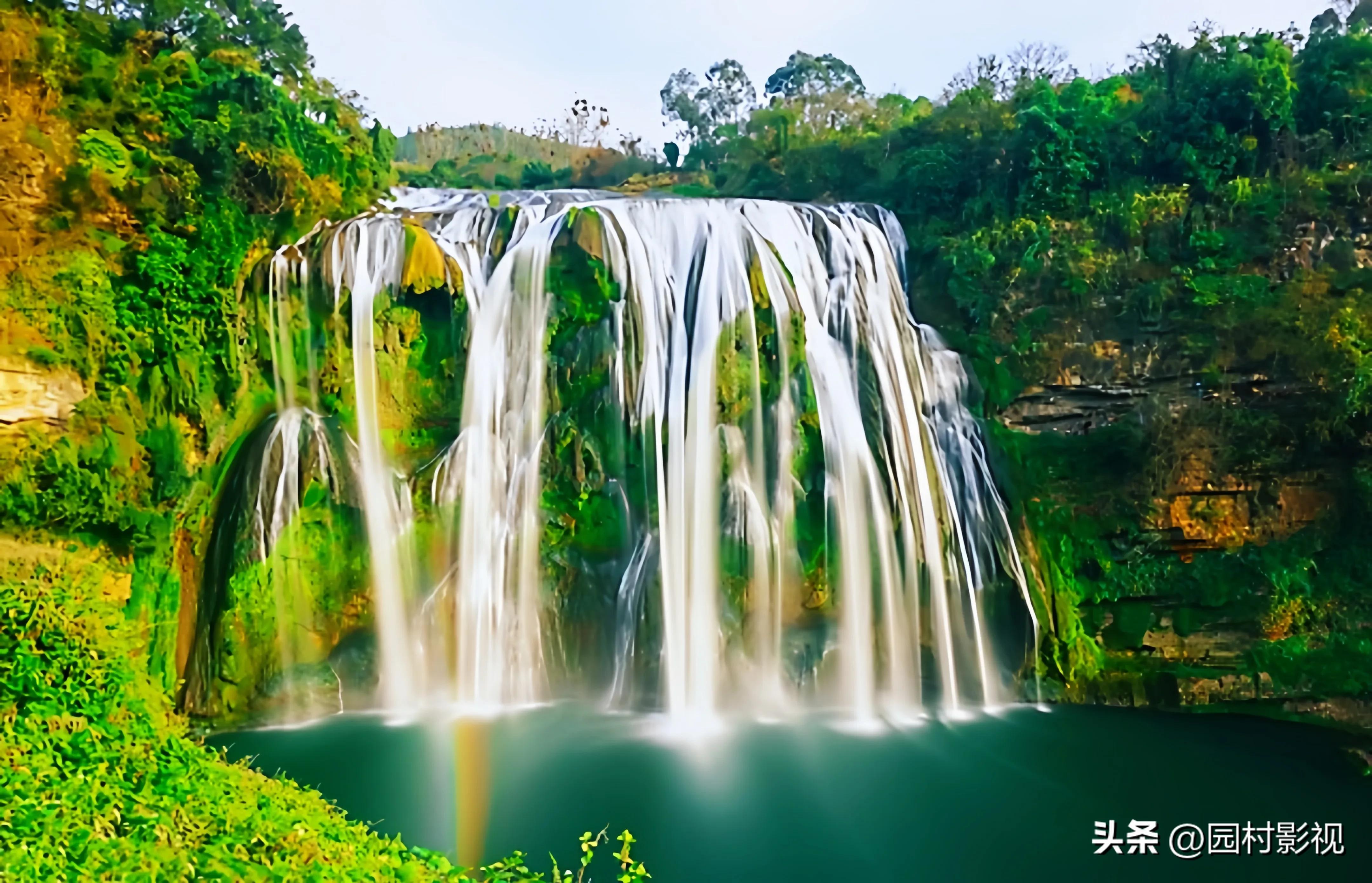Huangguoshu Waterfall Scenic Spot is one of the most attractive tourist ...