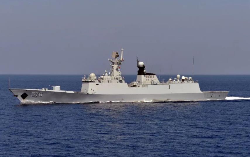 The first ship of the 054B frigate has been closed, with a full load displacement of 6,000 tons ...