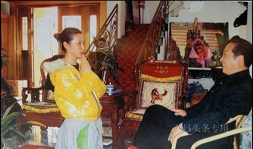 The master Wang Lin "consecrated the bed" for the first-line stars, let ...