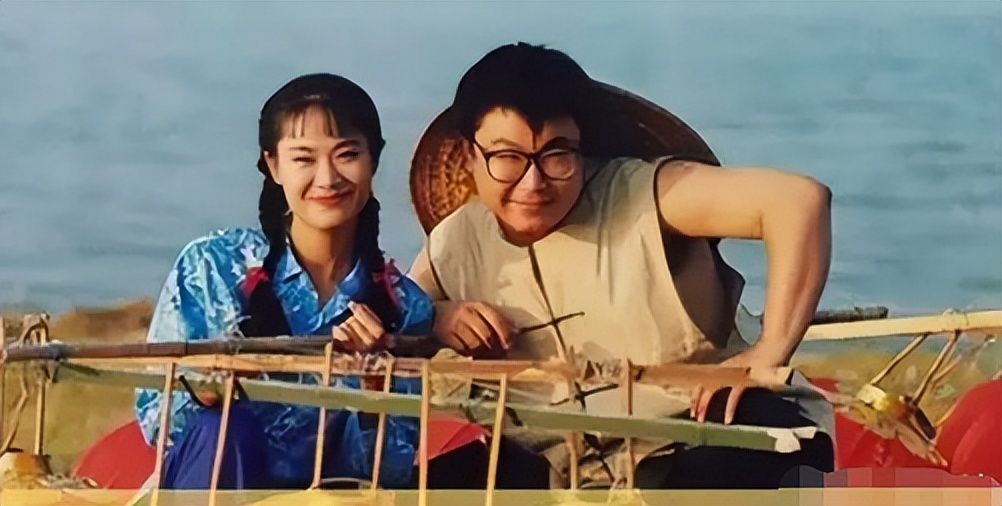 It was revealed that 55-year-old Yin Xiangjie and his beautiful wife ...