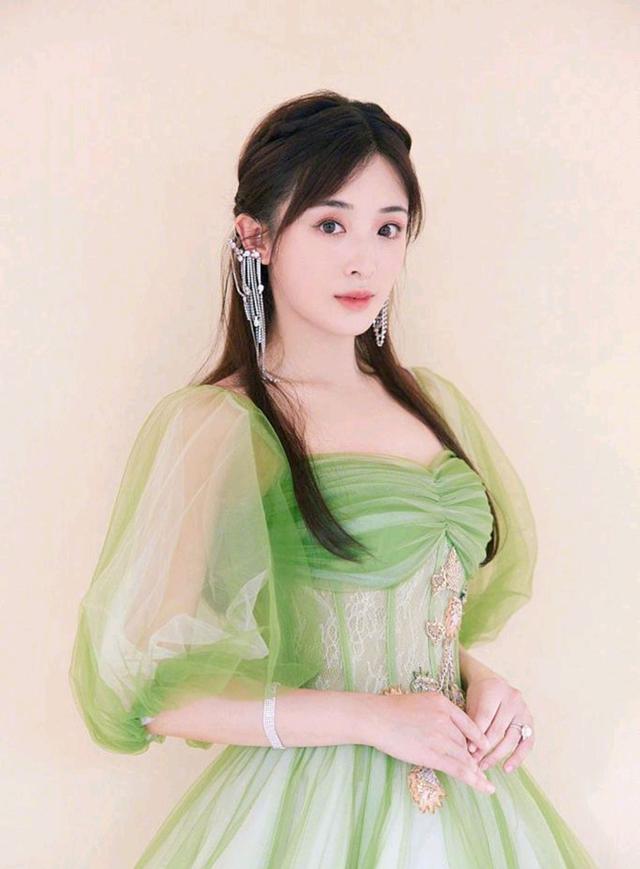 The enviable Zhang Hanyun: At the age of 33, he has a 13-year-old face ...