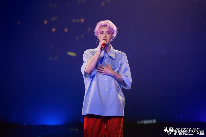 Small gossip: Di Lieba, Liu Yuning, Wang Yibo, Yang Zi, Zhao Liying, Lu ...