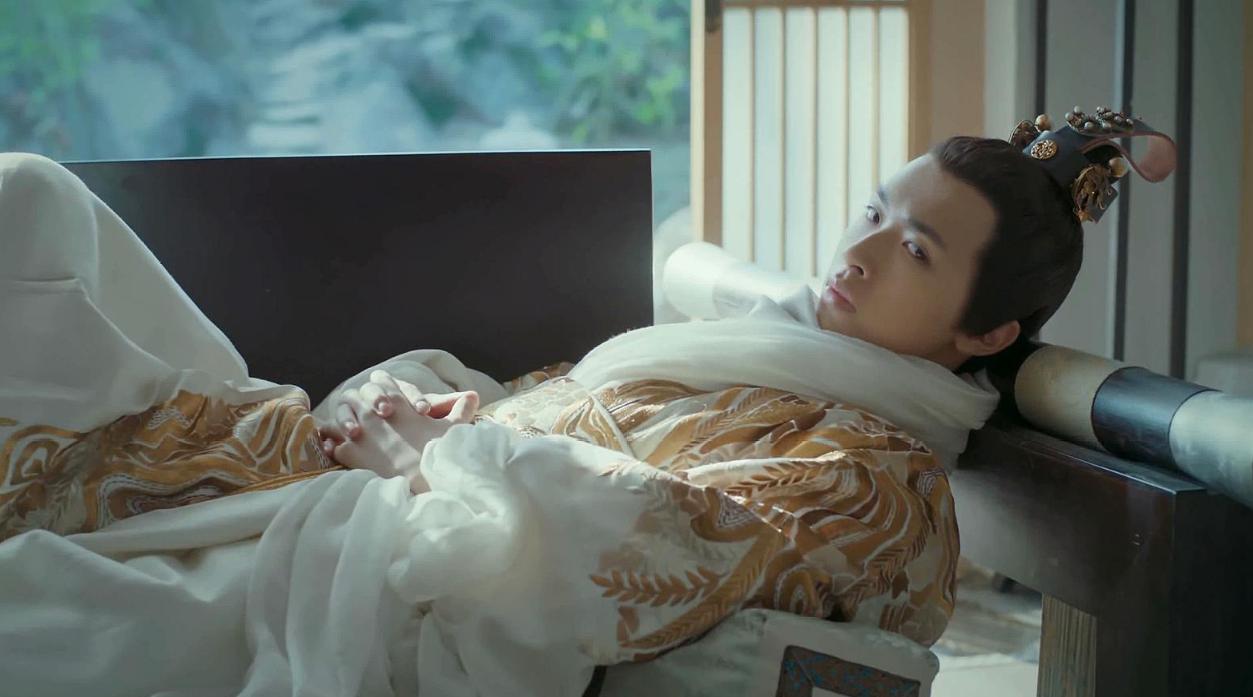 Liu Ziye took a fancy to his own aunt, and forcibly occupied it after summoning him late at ...