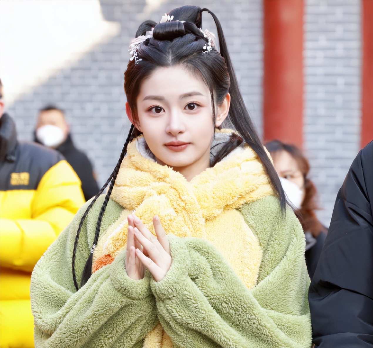 Yu Zheng's vision is really good, he thought [Because of the Dark ...