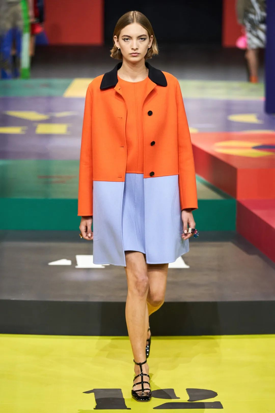 Spring/Summer 2022 Fashion: Retro Trends from the 60s - iNEWS