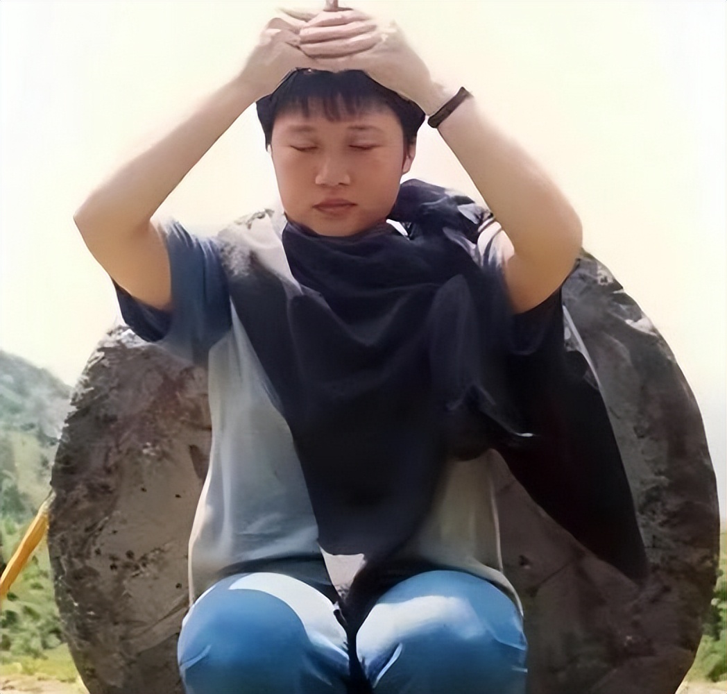 Jiang Kun: Why did you become a monk? Li Na: I am not a monk, I am home ...