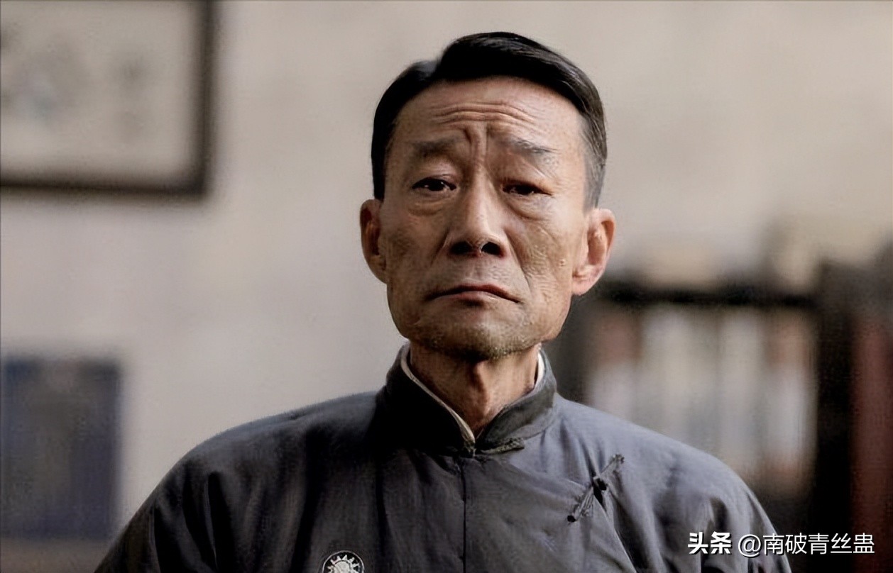 Even though their acting skills are mediocre, they are praised as "old ...